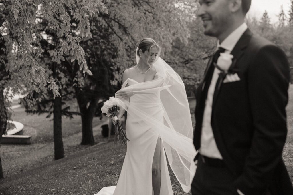 A Timeless, Elegant Wedding in Saskatoon | Kyla & Raul ...